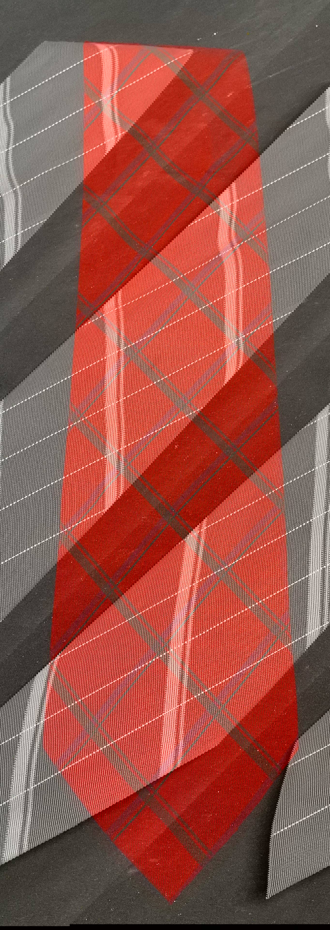 Gracelli Paulini Pink Striped Tie Auction