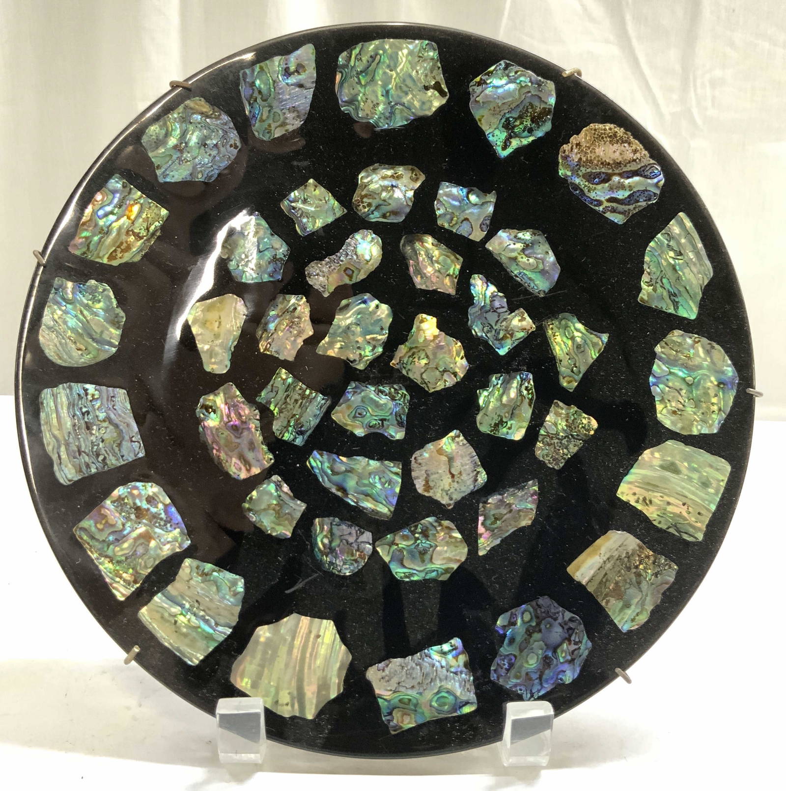 Vintage Circular Paua Shell Plate Auction