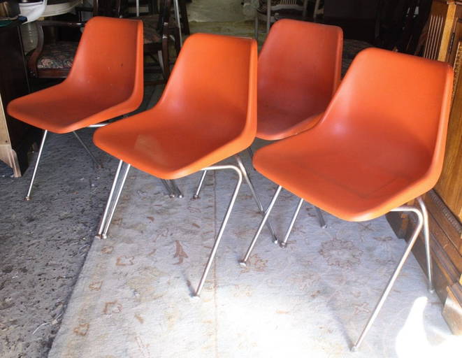 Robin Day Design John Stuart Inc Ny Stacking Chair