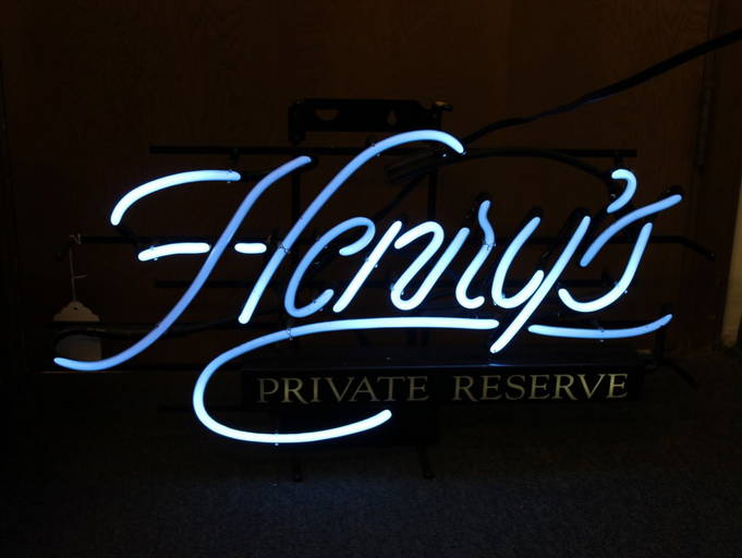 Henry's Private Reserve Beer Advertising Neon Sign