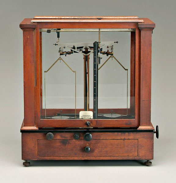 722: Christian Becker balance scales,