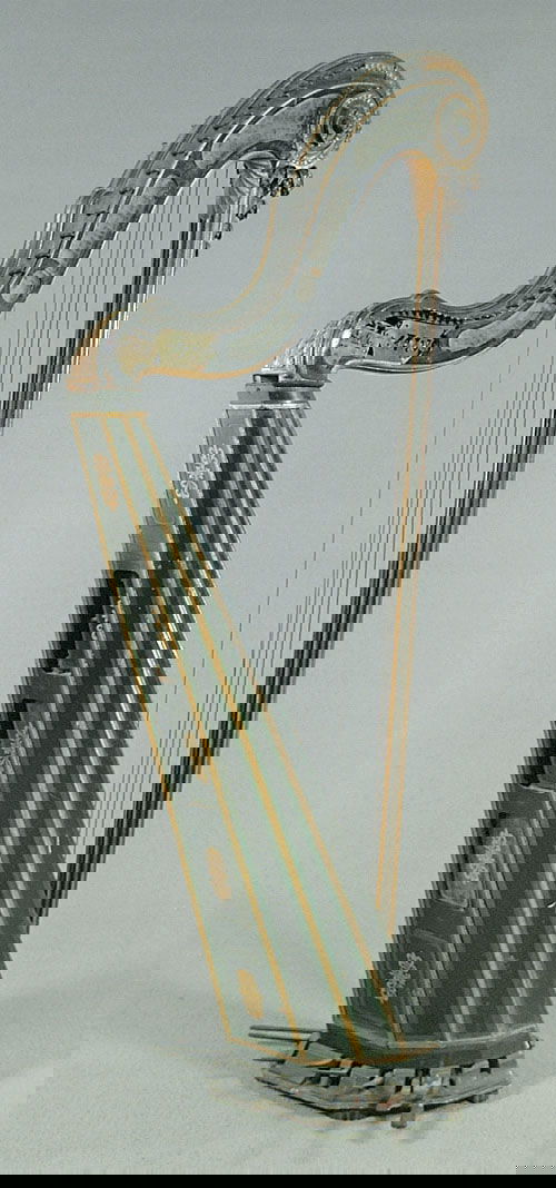 1083: Early French harp, wooden frame, traces - Jan 05, 2003 | Brunk ...