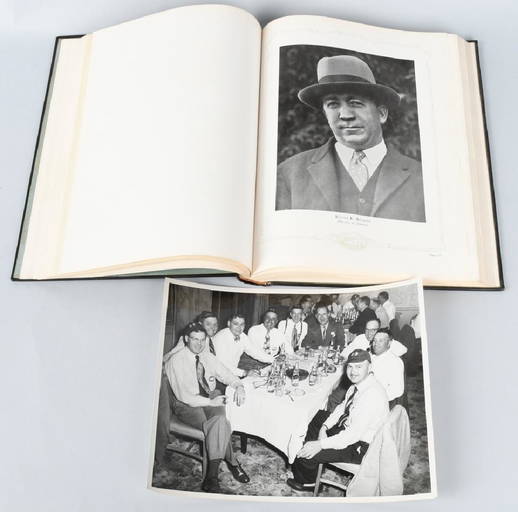 1929 NOTRE DAME YEAR BOOK w/ KNUTE ROCKNE - Feb 24, 2018 | Milestone ...