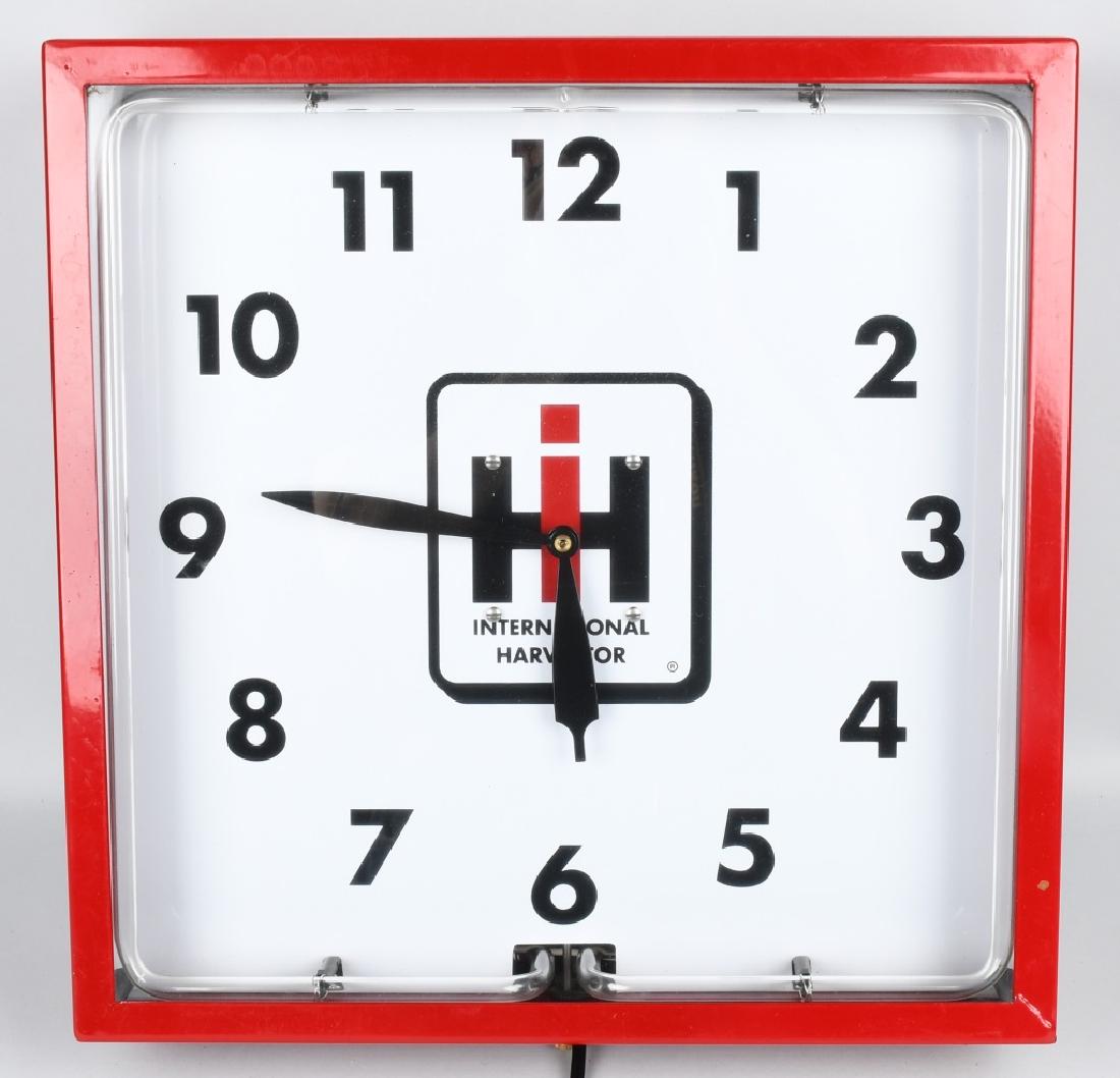 INTERNATIONAL HARVESTER NEON CLOCK