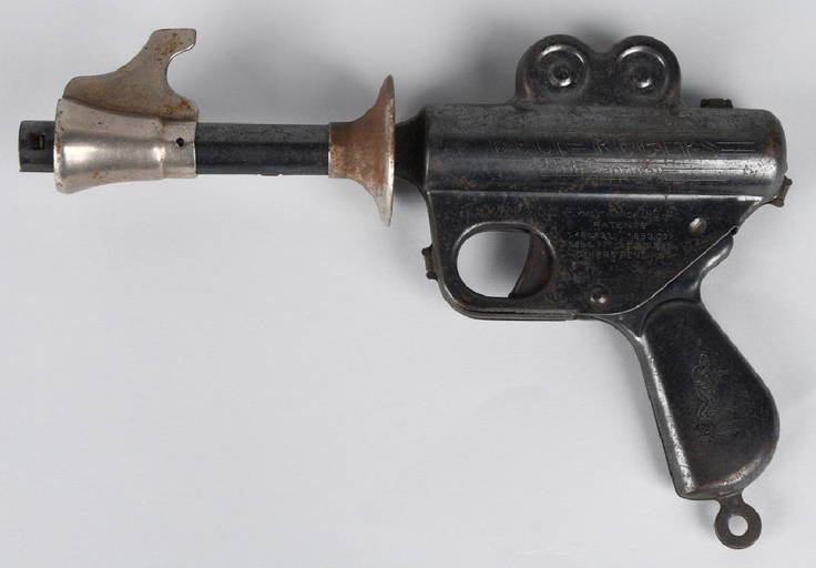 Daisy 1920's Buck Rogers Disintegrator Gun