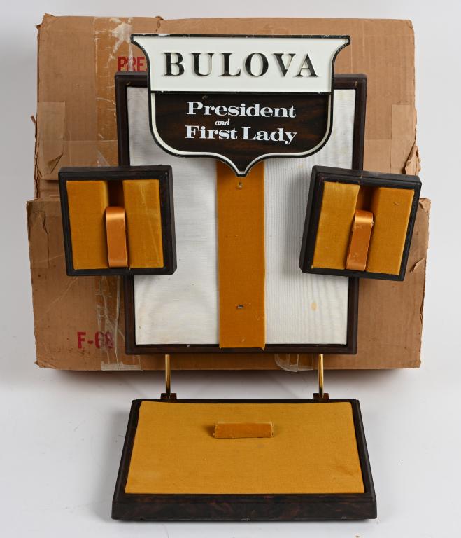VINTAGE BULOVA WATCH DISPLAY w/ bOX - Feb 22, 2020 | Milestone Auctions ...