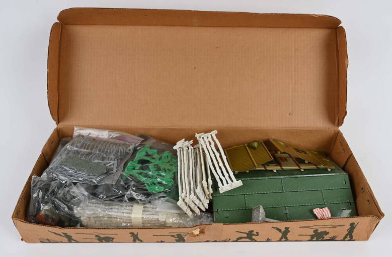 Marx Us Army Training Center Playset W/ Box