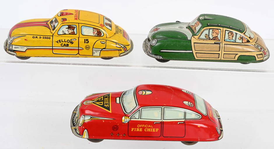 3 American Vintage Tin Cars