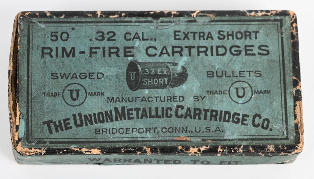 .32 Extra Short Rimfire Ammo In Vintage Umc Box