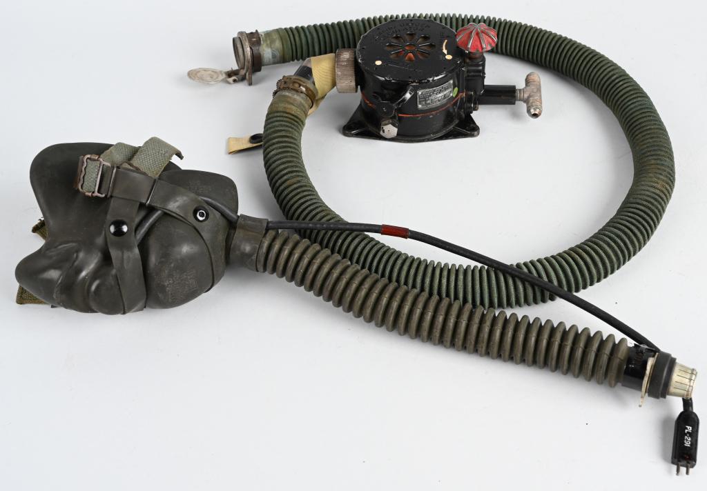 Wwii Aac Oxygen Mask A 14 Plus Demand Regulator