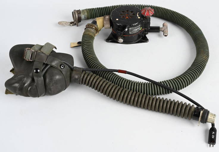 Wwii Aac Oxygen Mask A 14 Plus Demand Regulator