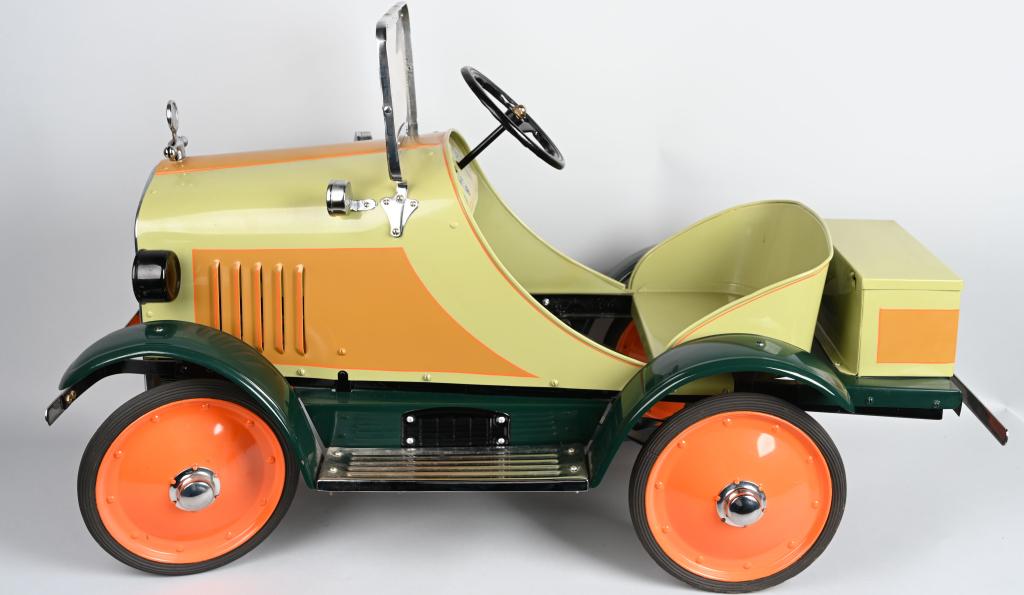 Steelcraft Studebaker Deluxe Roadster Pedal Car