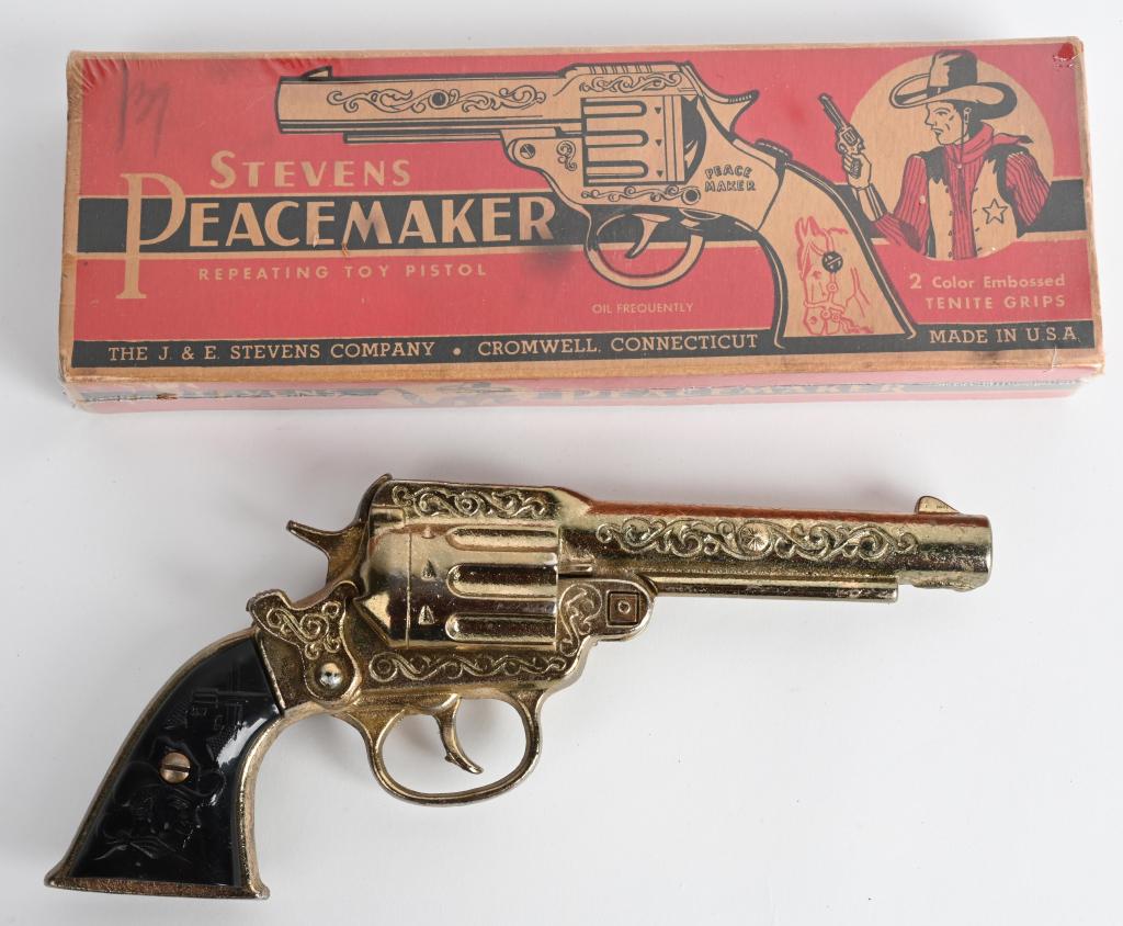 JE STEVENS GOLD PEACEMAKER CAP GUN w/ BOX - Jan 02, 2021 | Milestone ...