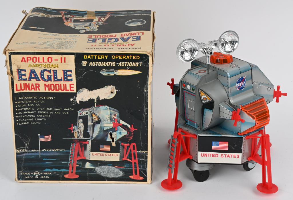 DSK BATTERY OP APOLLO-II EAGLE LUNAR MODULE w/BOX (#0113) on Dec 18 ...