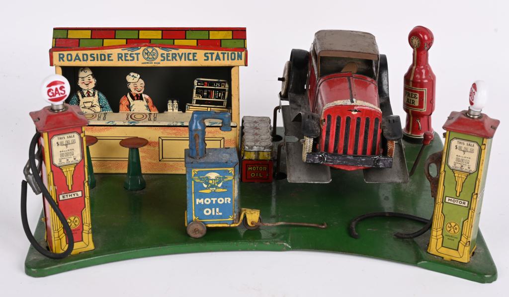 Marx Roadside Rest Service Station & Car