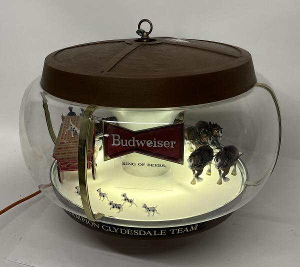 BUDWEISER CLYSESDALE CAROUSEL MOTION LIGHT - Jul 16, 2022 | Milestone ...