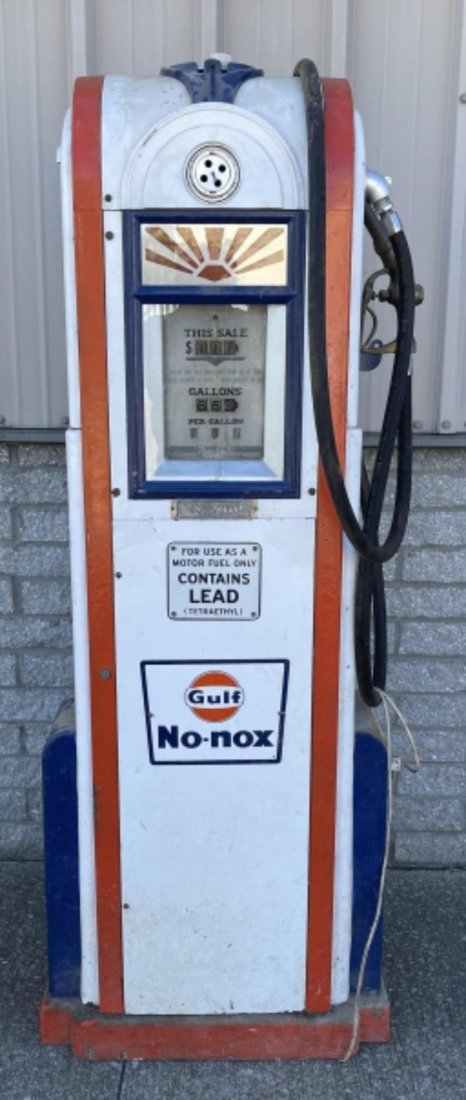 Wayne Model #60 Gulf Gas Pump