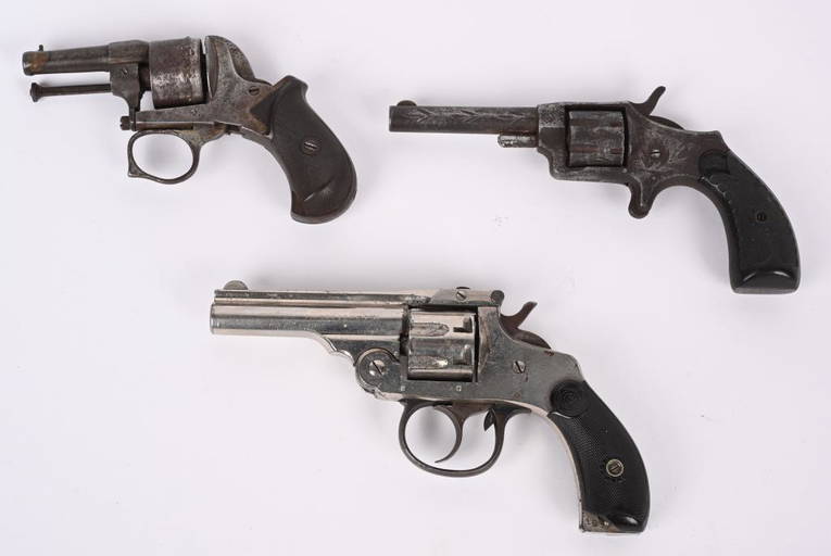 LOT (3) EARLY REVOLVERS (#0828) on Sep 03, 2022 | Milestone Auctions in OH