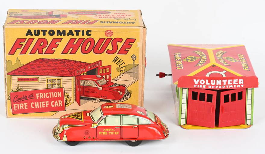 MARX AUTOMATIC FIRE HOUSE & CAR w/ BOX (#0290) on Jan 07, 2023 ...