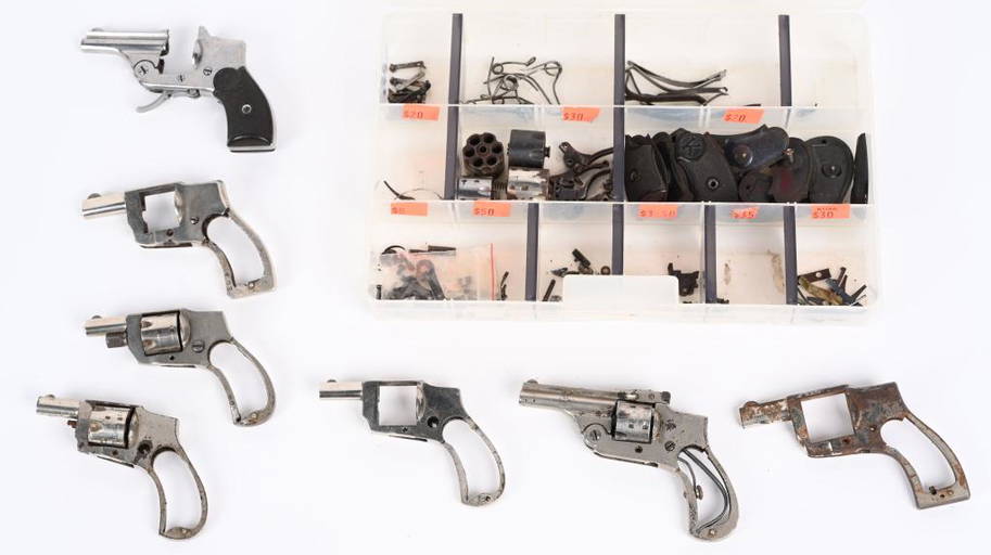 LOT (7) KOLB SEDGLEY HAMMERLESS REVOLVERS PARTS (#0847) on Jan 14, 2023 ...