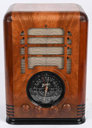 Zenith Tombstone Radio