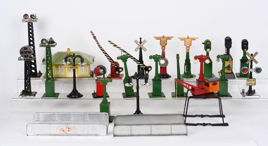 MARX TRAIN STATION & ACCESSORIES (#0408) on Mar 25, 2023 | Milestone ...