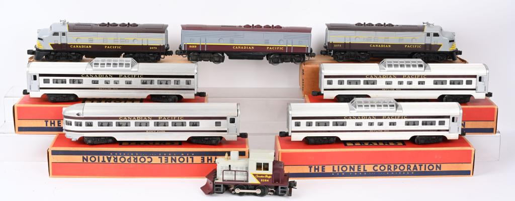 Lionel 2373 Canadian Pacific F3 Aba Units & Cars
