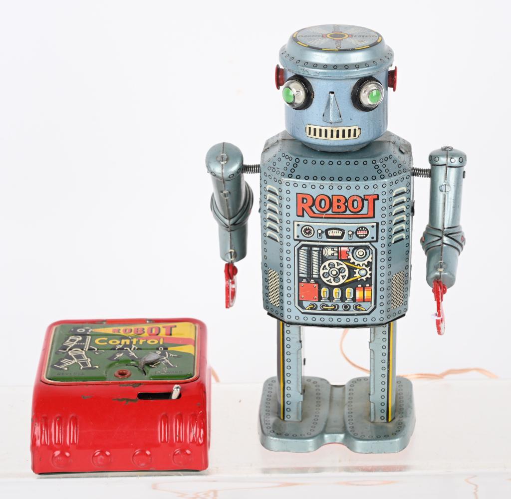 Linemar Battery Op R-35 Robot Auction