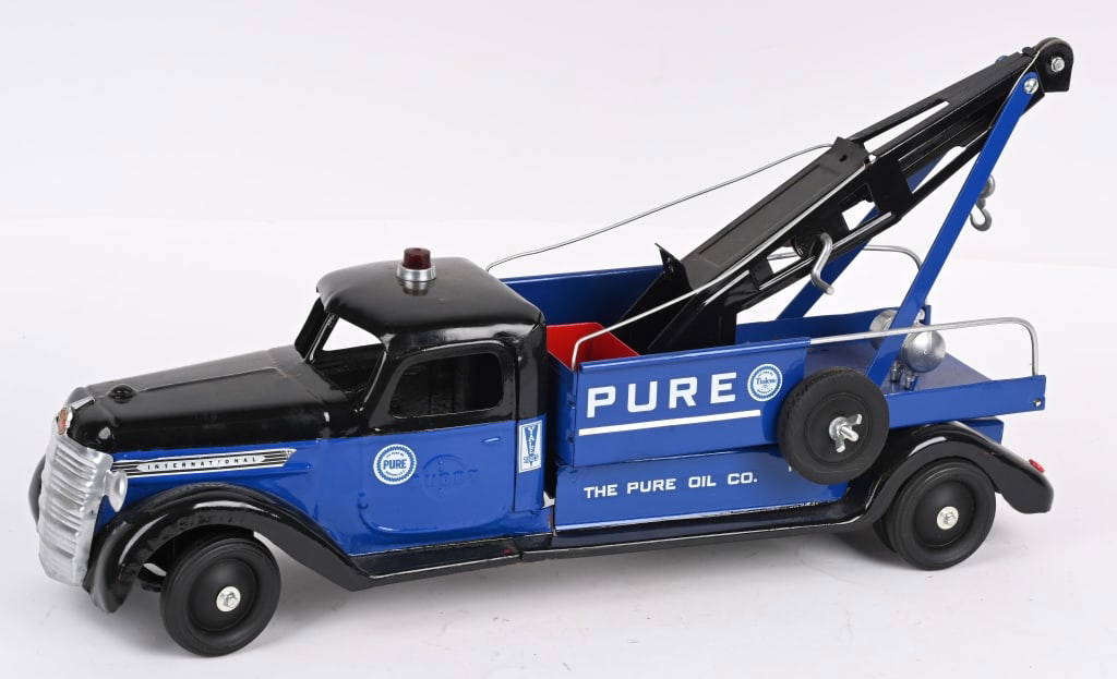 Custom Buddy L Pure Oil Tow Truck Auction