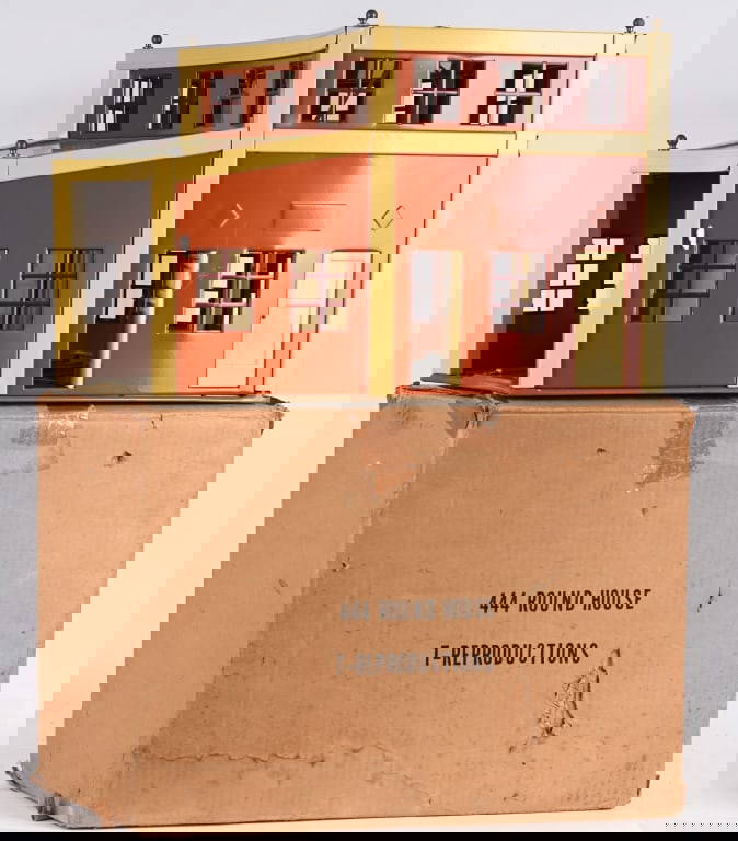 T-reproductions #444 Roundhouse W/ Box Auction