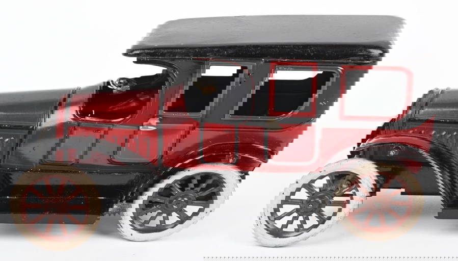 Fischer Tin Clockwork Limousine