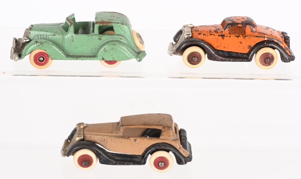 3- Hubley Cast Iron Nickle Grill Cars Auction