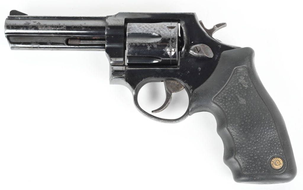 Taurus Model 82s Da Revolver .38 Special Auction