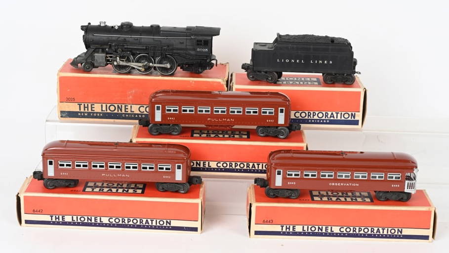Lionel 2025 Locomotive, Tender, & 3 Cars W/ Boxes