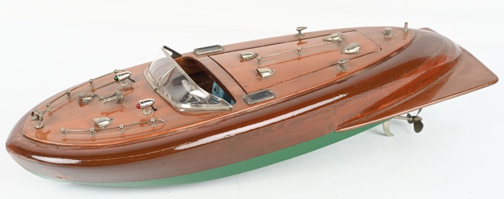 Vintage Wood Battery Op Twin Screw Boat Auction