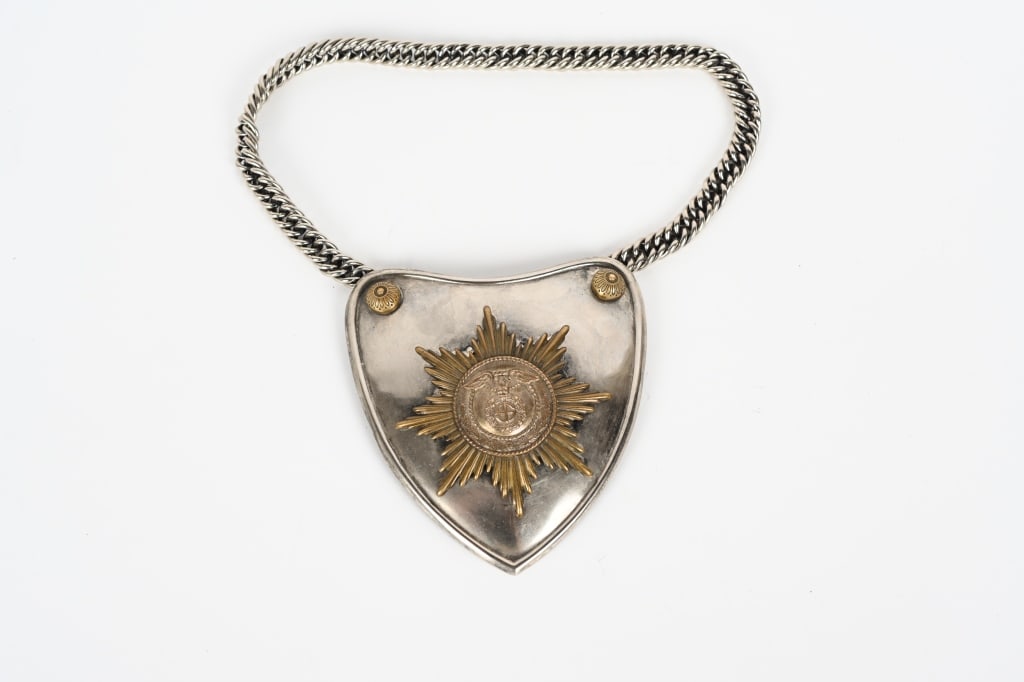 Wwii Nazi German Sa Flag Bearer's Gorget W Chain Auction