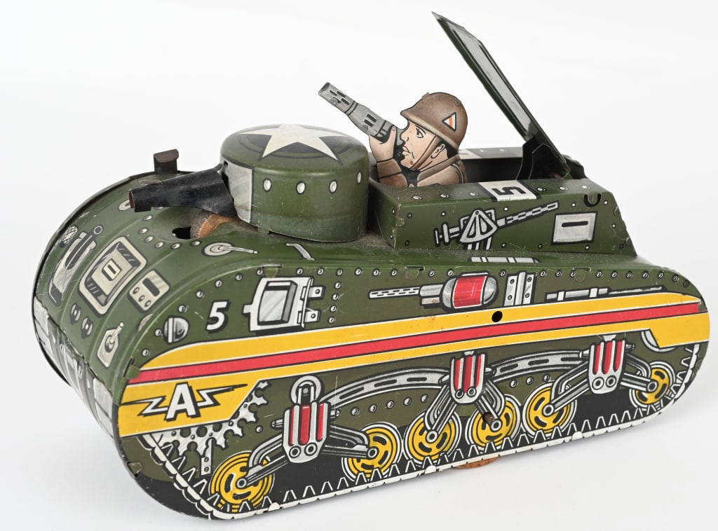 Marx Windup Sparkling Tank Auction