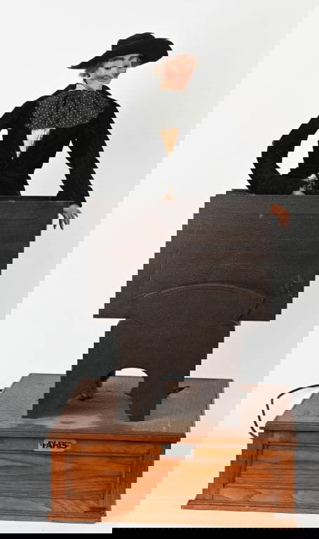 French Electric Store Window Automaton Auction