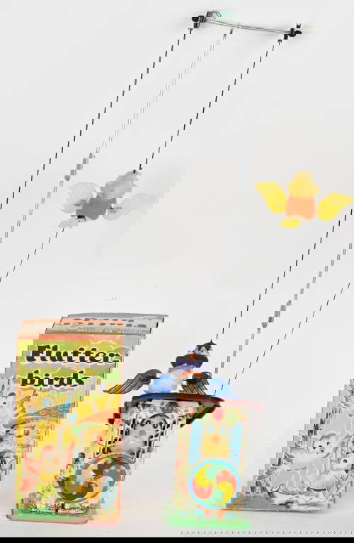 Japan Battery Op Flutter Birds W/ Box Auction