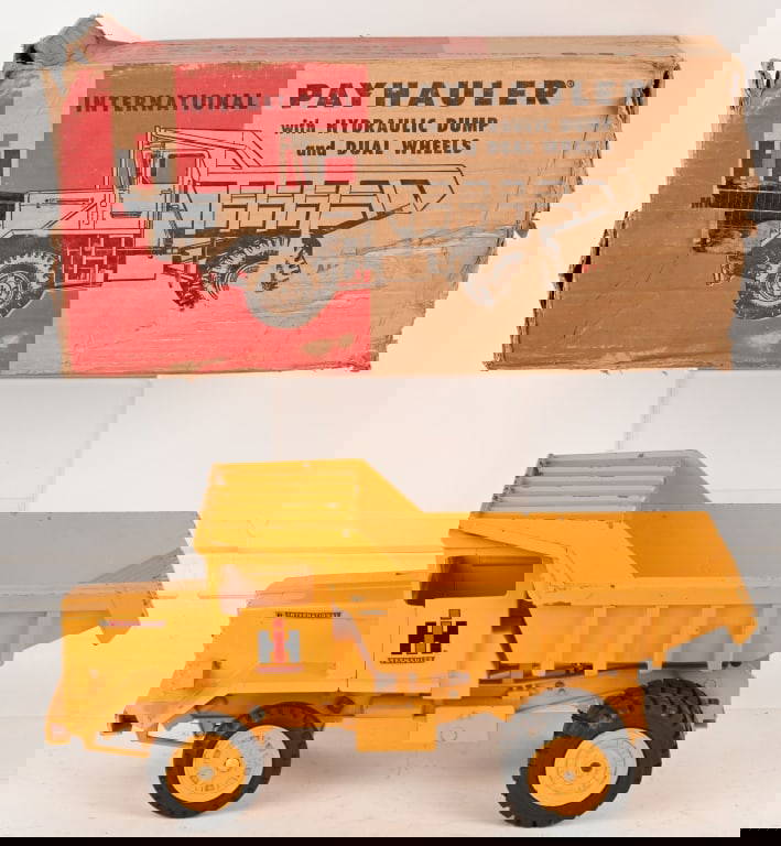 Eska International Payhauler Dump W/ Box Auction