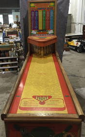 United Mfg. Deluxe Shuffle Alley Bowling Machine