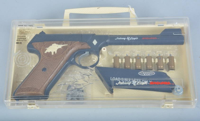 1965 Johnny Eagle Magumba Toy Pistol In Case