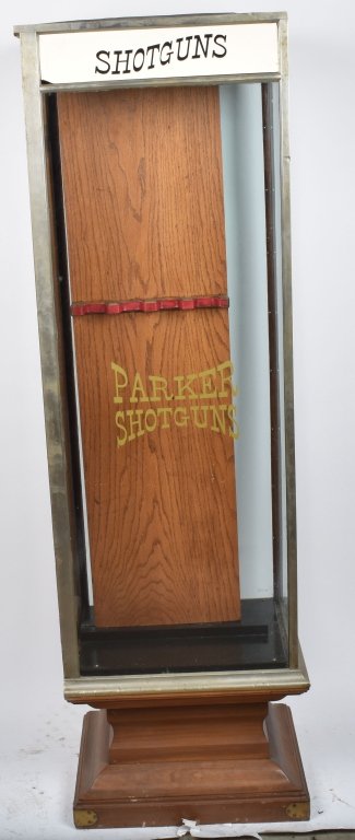 PARKER SHOTGUN DISPLAY CASE