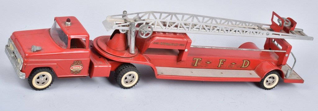 Tonka Hydraulic Ladder Fire Truck