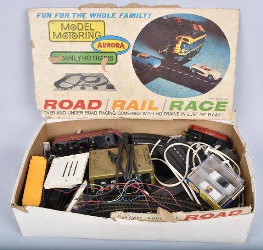 Aurora Slot Car & Train Set With Box