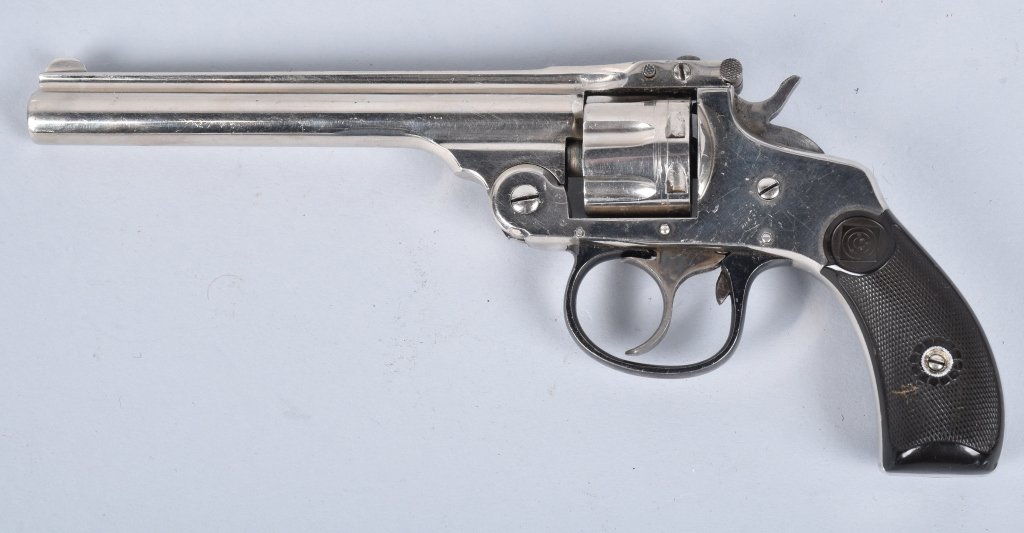 H &R .22 DA REVOLVER - Apr 16, 2016 | Milestone Auctions in OH