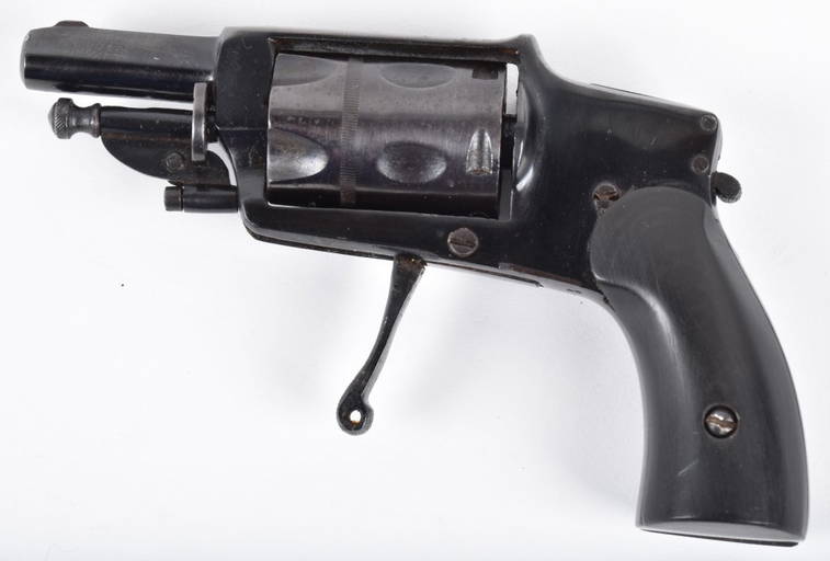 Hdh Belgian Puppy, .22 Revolver