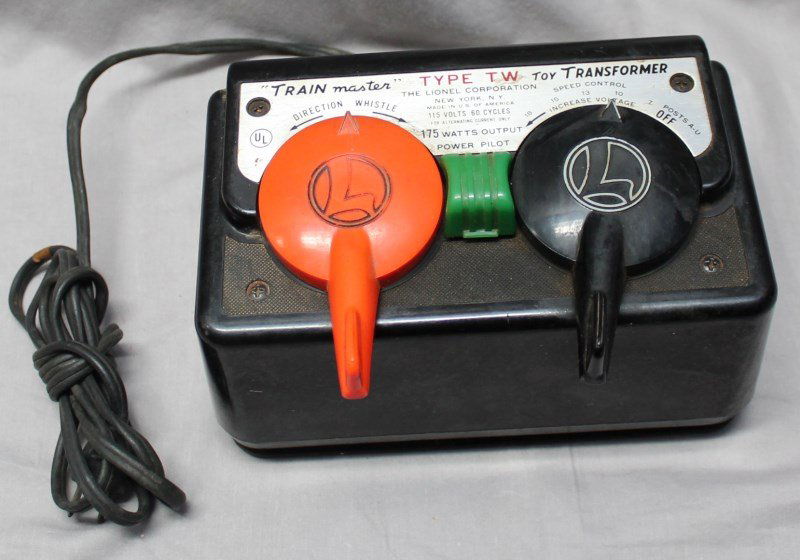 LIONEL TRAIN MASTER TYPE TW 1950S TRANSFORMER