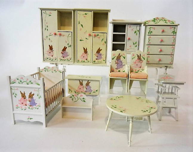 Pitty Pat Dollhouse Furniture Miniatures