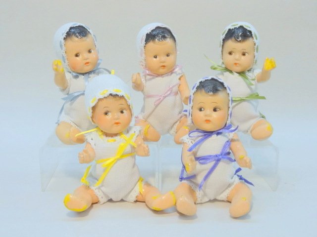 Set Of Five Unmarked Dionne Quints Dolls